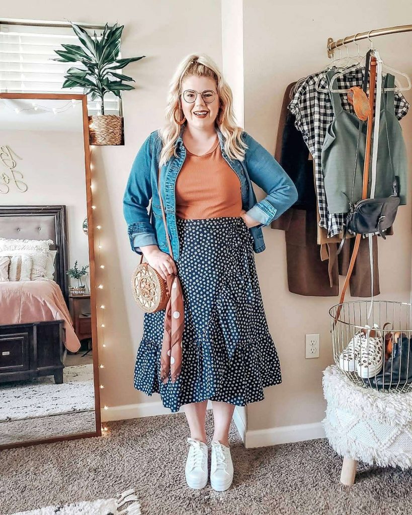 Summer to Fall Transition Outfit Ideas - Emily Welch Style
