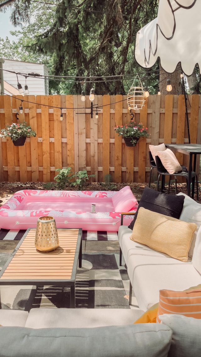 LINKS - Emily Welch Style